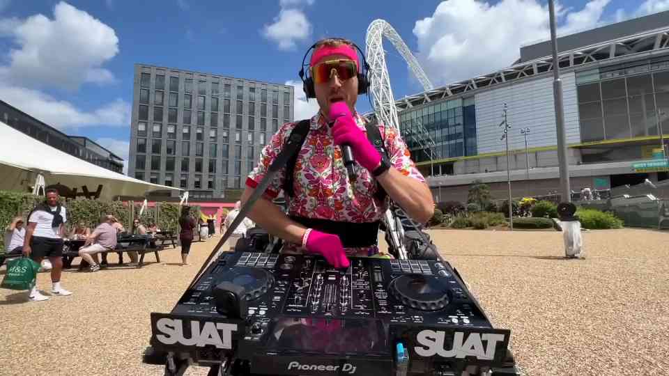 Mobile DJ Sneaks Backstage at Wembley