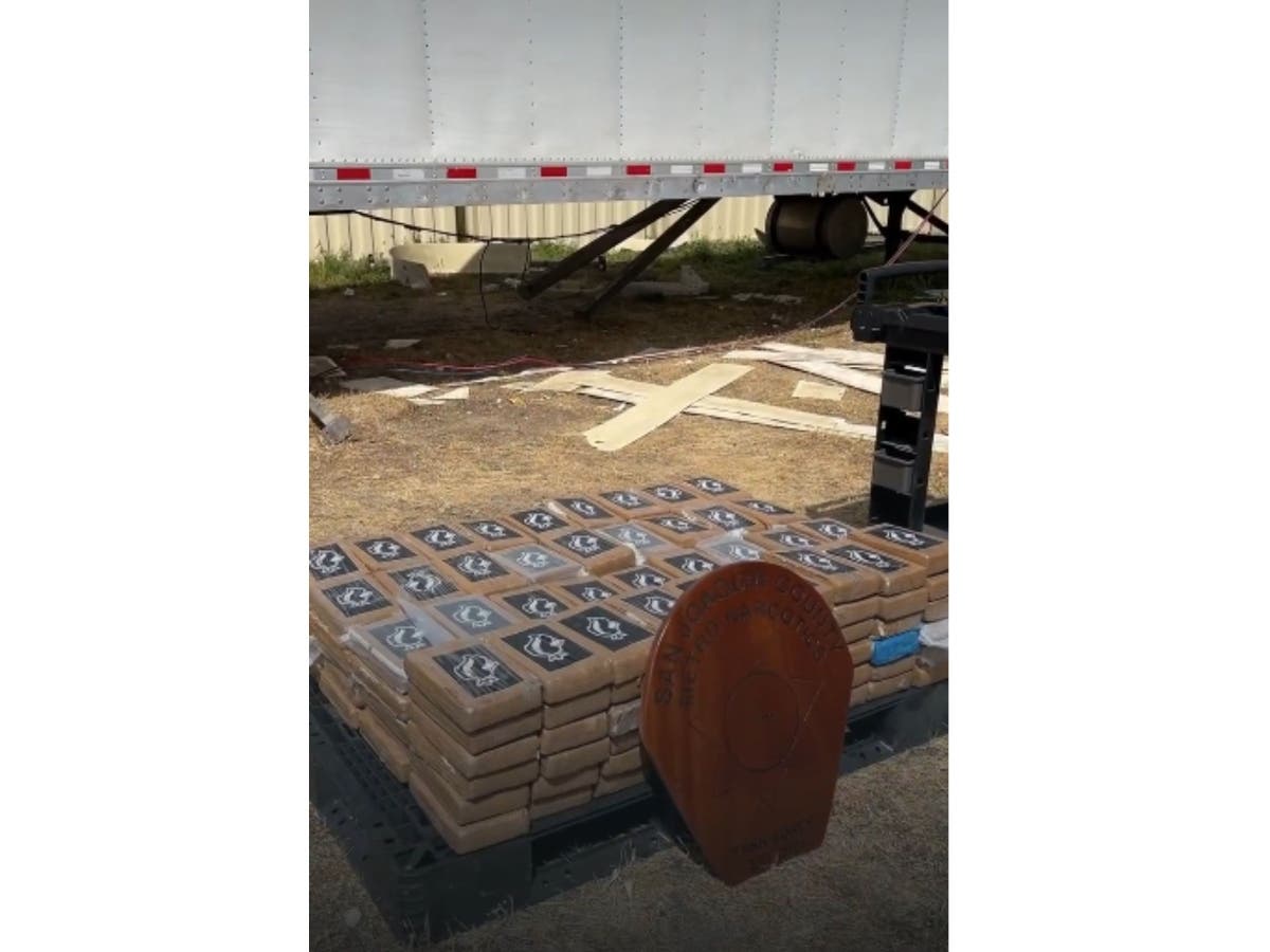 Burned Body With Gunshot Wounds + Homeowner Chases Salesman With Gun