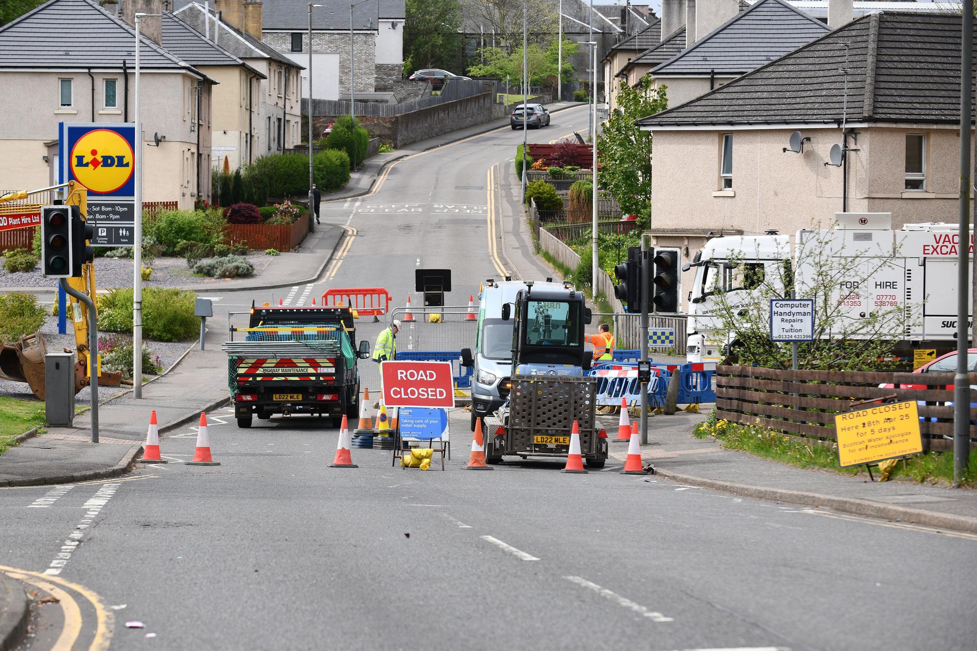 Falkirk town centre gridlock as roadworks underway