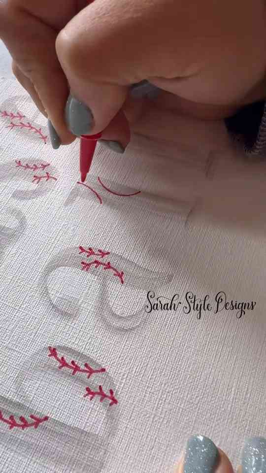 Bold and Beautiful: Lettering That Pops