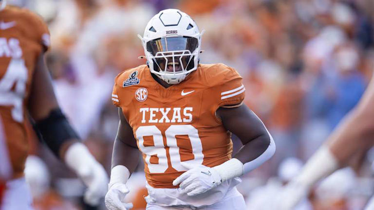Former Texas Longhorns OL Transfers to Big 12 Team