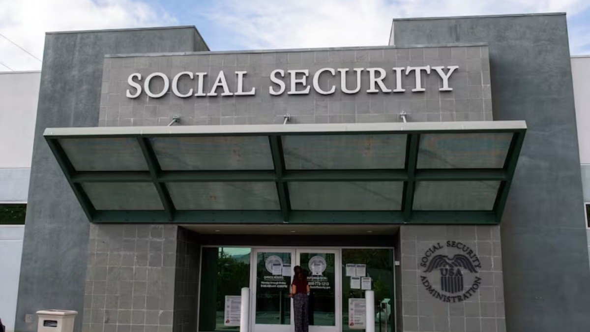 Social Security offices overwhelmed by new ID rules and staff shortages