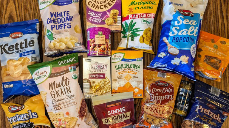 15 Popular Salty Snacks From Aldi, Ranked