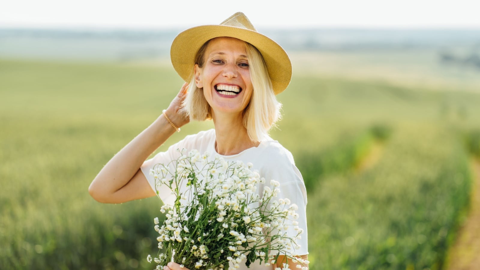 18 Signs You’re Aging Gracefully (Without Even Trying)