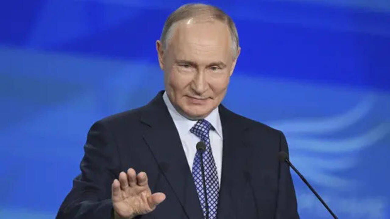 Putin Announces 3-Day 'Ceasefire' For Victory Day, Tells Ukraine To ...