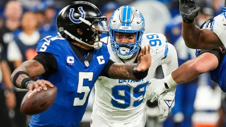 Frank Ragnow's retirement could help Lions reunite with Za'Darius Smith