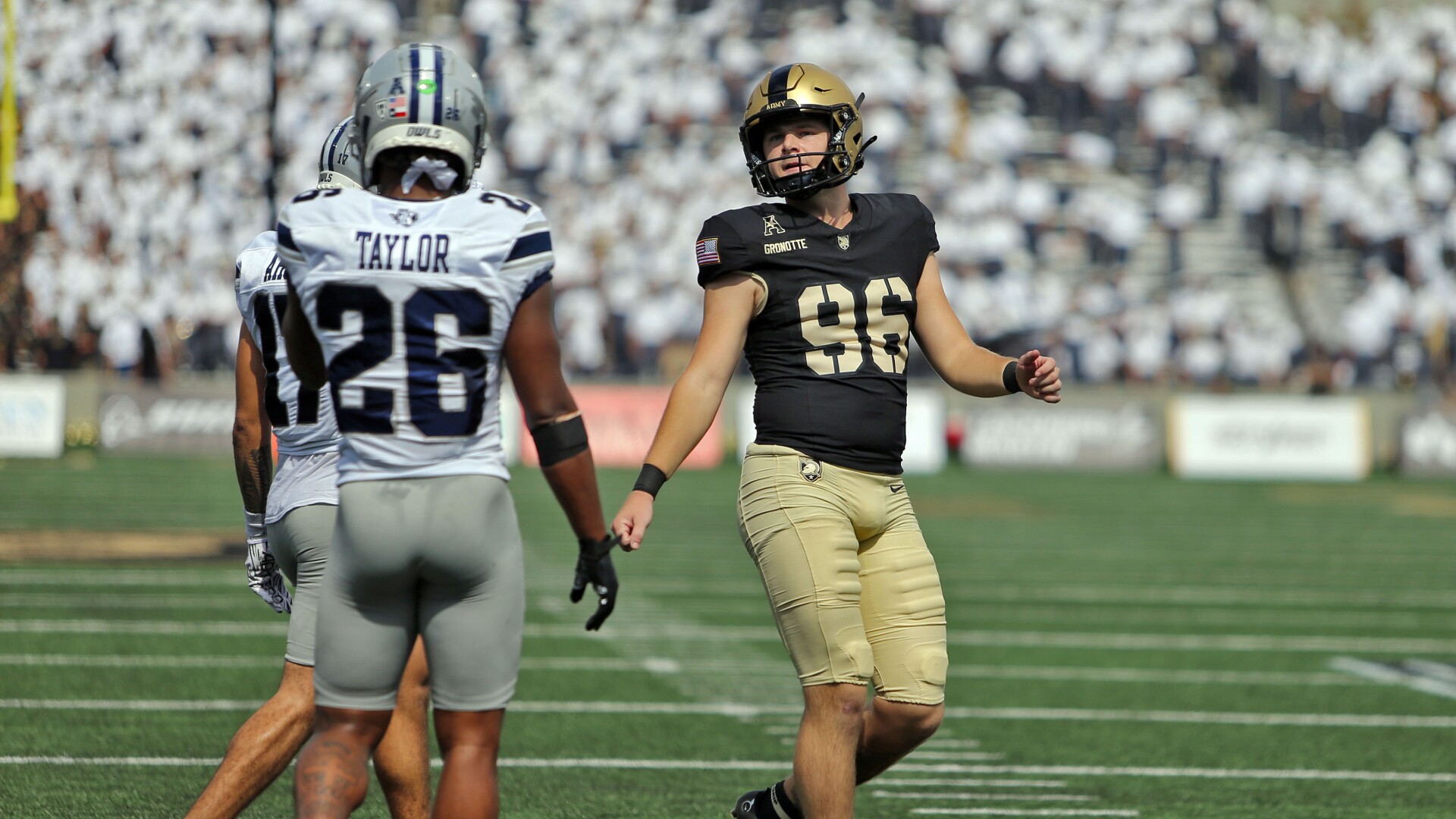 Sean Taylor's brother, Gabriel Taylor, will get a tryout at Commanders ...