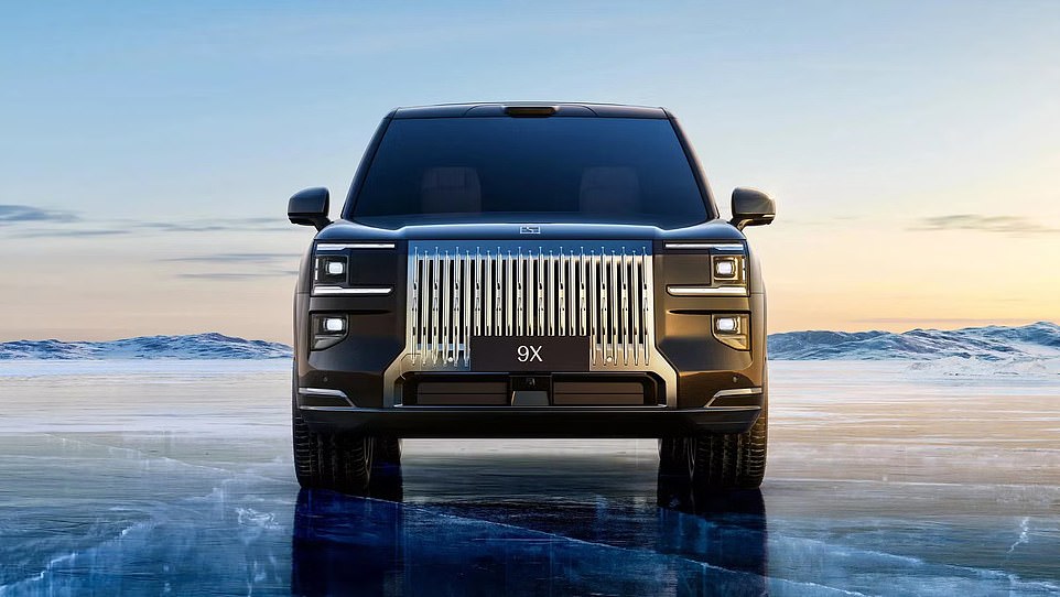 Chinese Rolls-Royce clone for a fraction of the price revealed