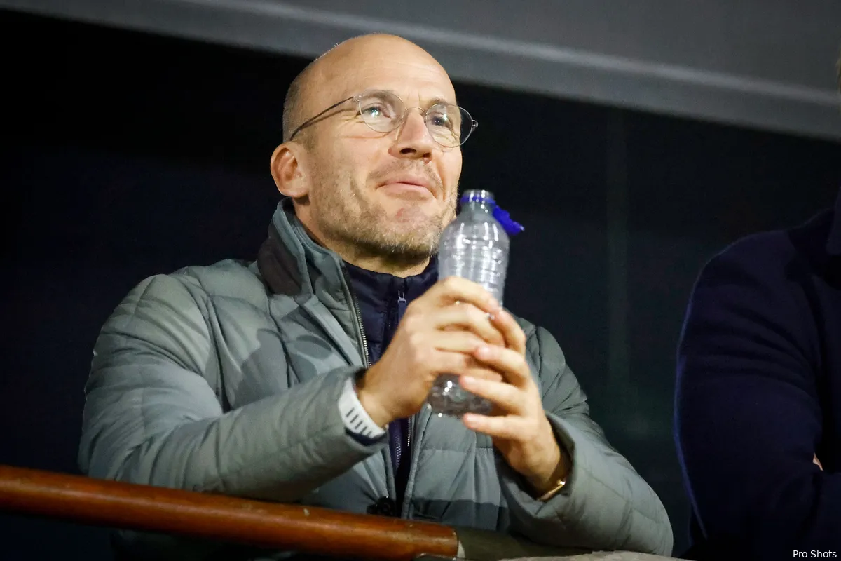 Driessen laat geen spaan heel van Kroes: 'Reikt fans hand hoe zij de ...