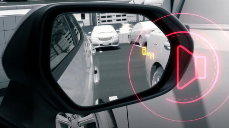 What Does RCTA Mean In Relation To Cars? The Acronym & System, Explained