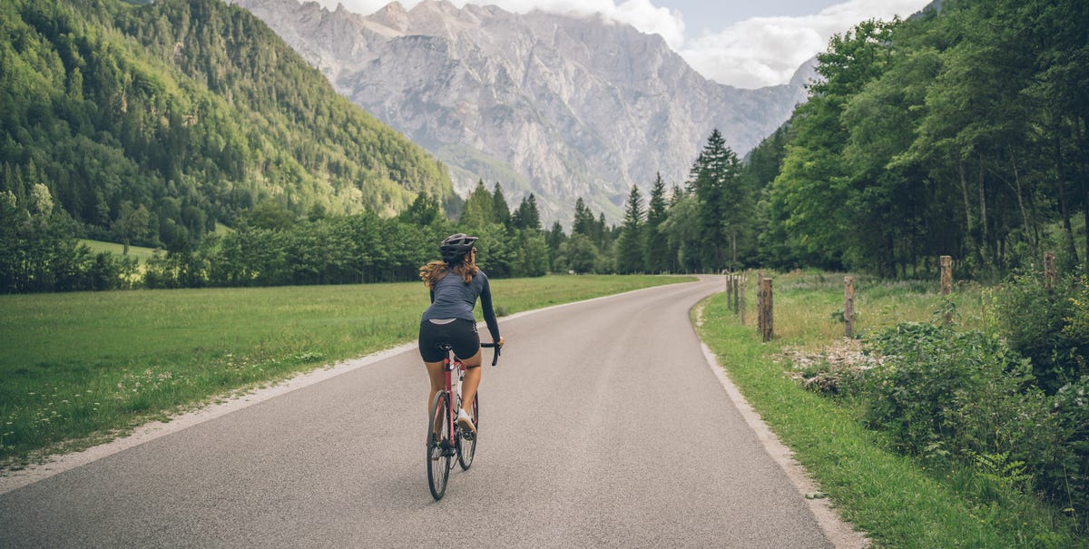 Strava data reveals average century ride finish times around the world