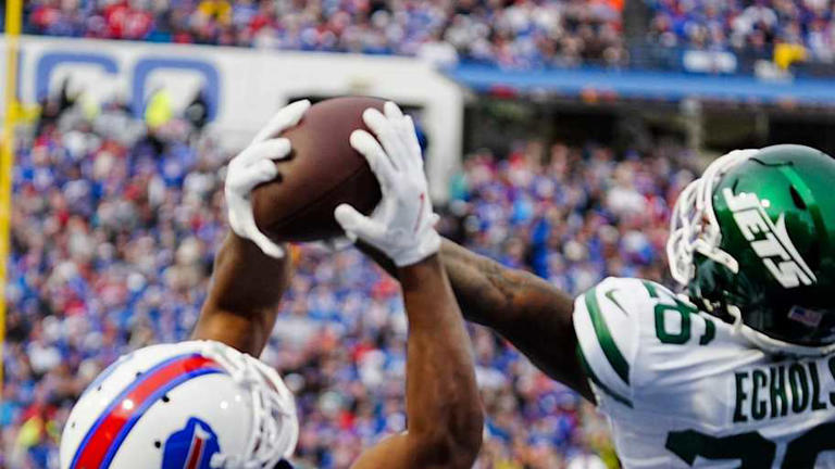 Bills' door potentially re-opens for Amari Cooper due to NFL Draft failure