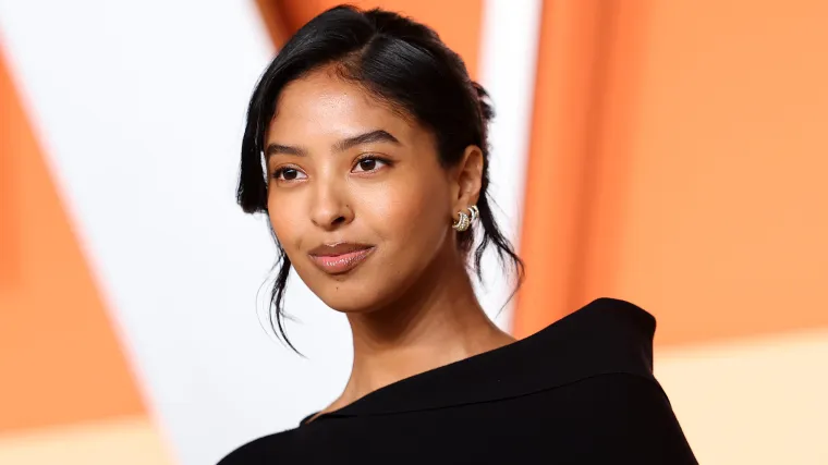 Kobe Bryant's daughter Natalia shares sweet USC graduation video with ...