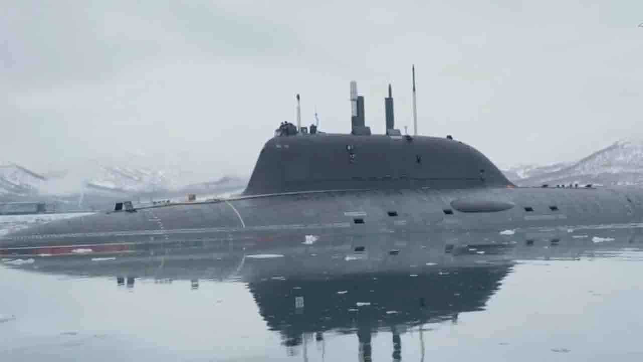 Russia showcases naval power: Submarine “Krasnoyarsk” fires Kalibr ...