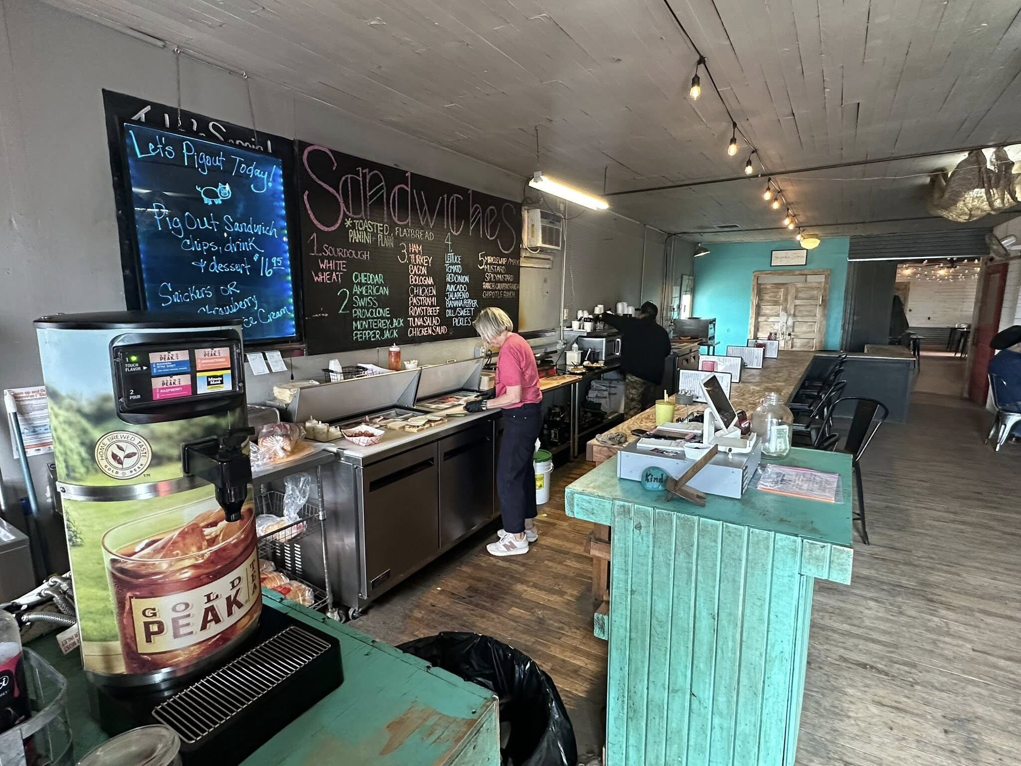 Canadian restaurant serving communities for a decade