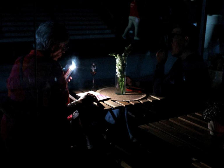 Millions without power in Spain, Portugal and parts of France, Spanish ...