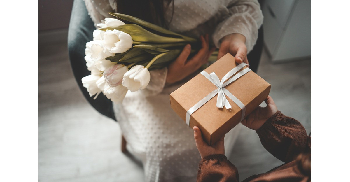 Top 10 Mother`s Day Finds from Target Dollar Spot Top 10 Mother`s Day Finds from Target Dollar Spot