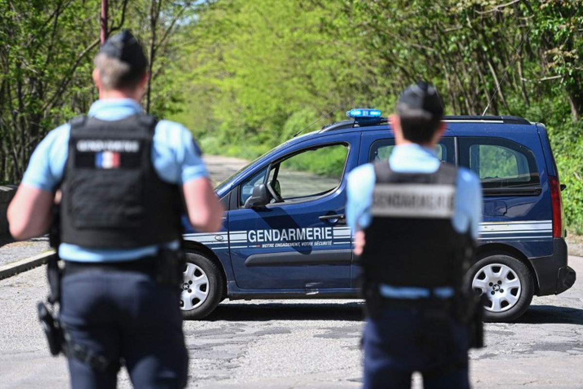 Meurtre dans une mosquée en France : le suspect nie avoir agi par haine ...