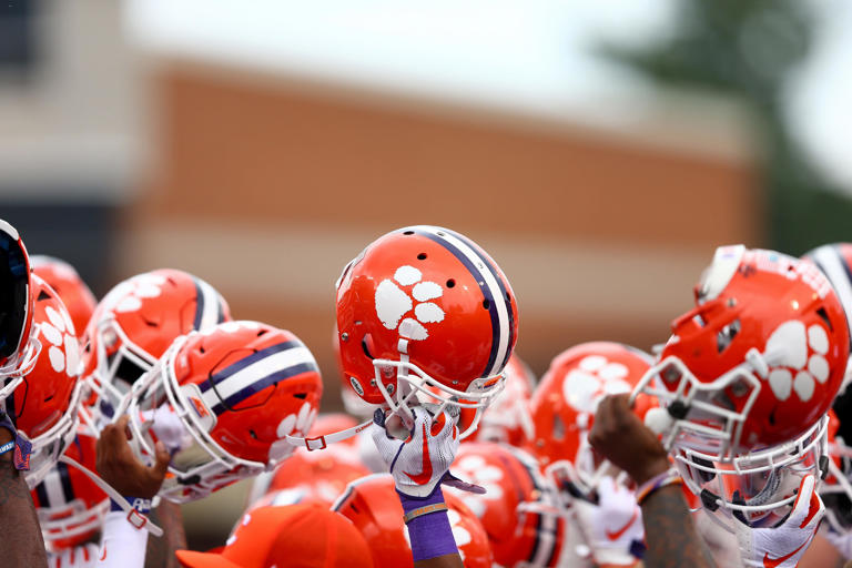 Another Clemson football player signs as undrafted free agent with NFL team