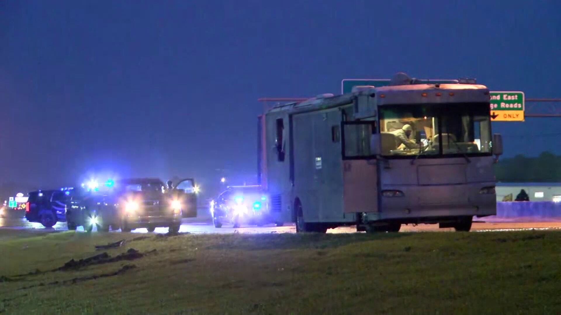 ‘Crazy and Chaotic’: Witness describes standoff in Richland which left ...