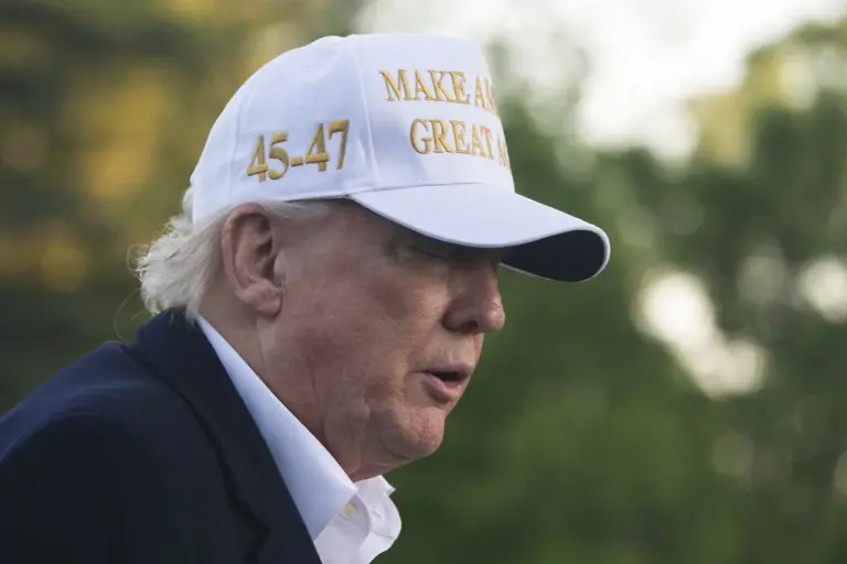 Schiff and Warren urge ethics watchdog to investigate Trump meme coin ...