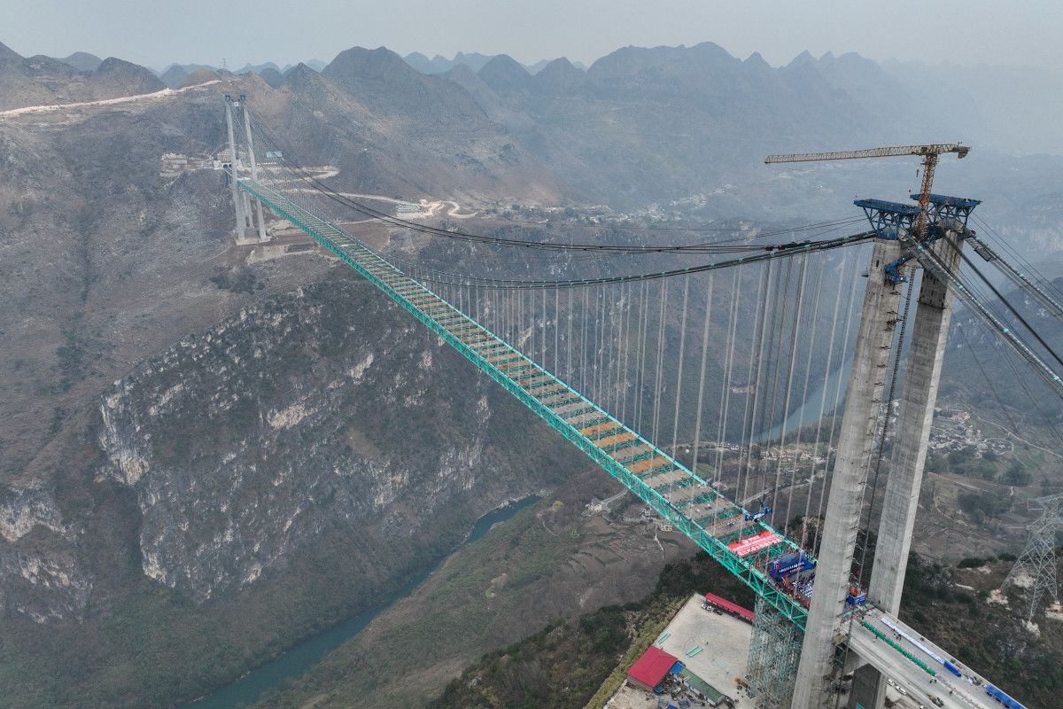 China Shatters Record With 'World's Tallest Bridge'