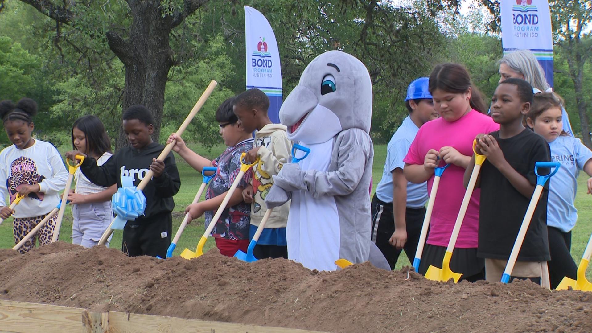 Oak Springs Elementary School breaks ground on full campus remodel