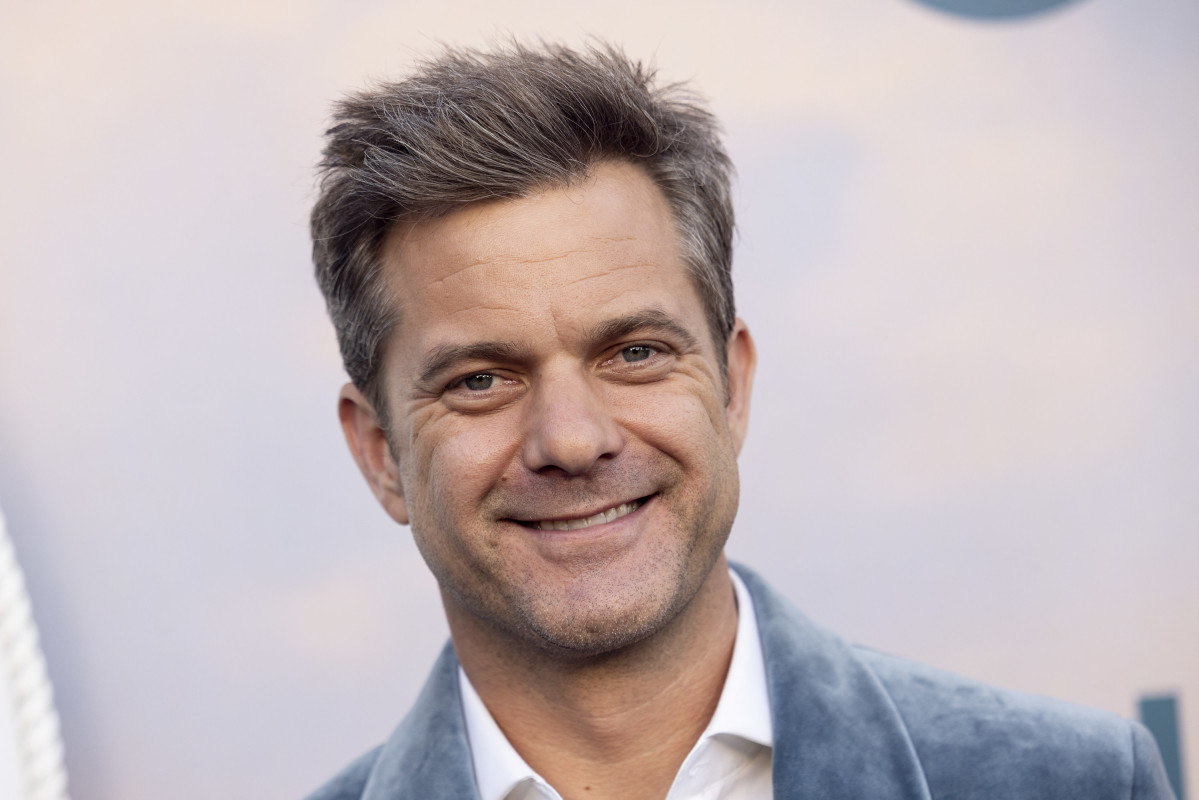 Joshua Jackson Gives Heartfelt Update on James Van Der Beek's Health