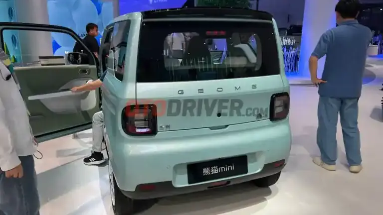 Ingat Dengan Geely Panda? Kini Siap Hadir Sebagai Mini EV Pesaing ...