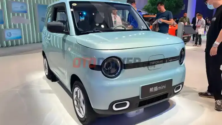 Ingat Dengan Geely Panda? Kini Siap Hadir Sebagai Mini EV Pesaing ...