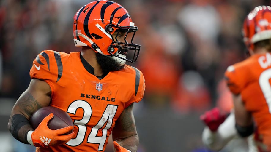 Bengals announce new numbers for free agents, returning players
