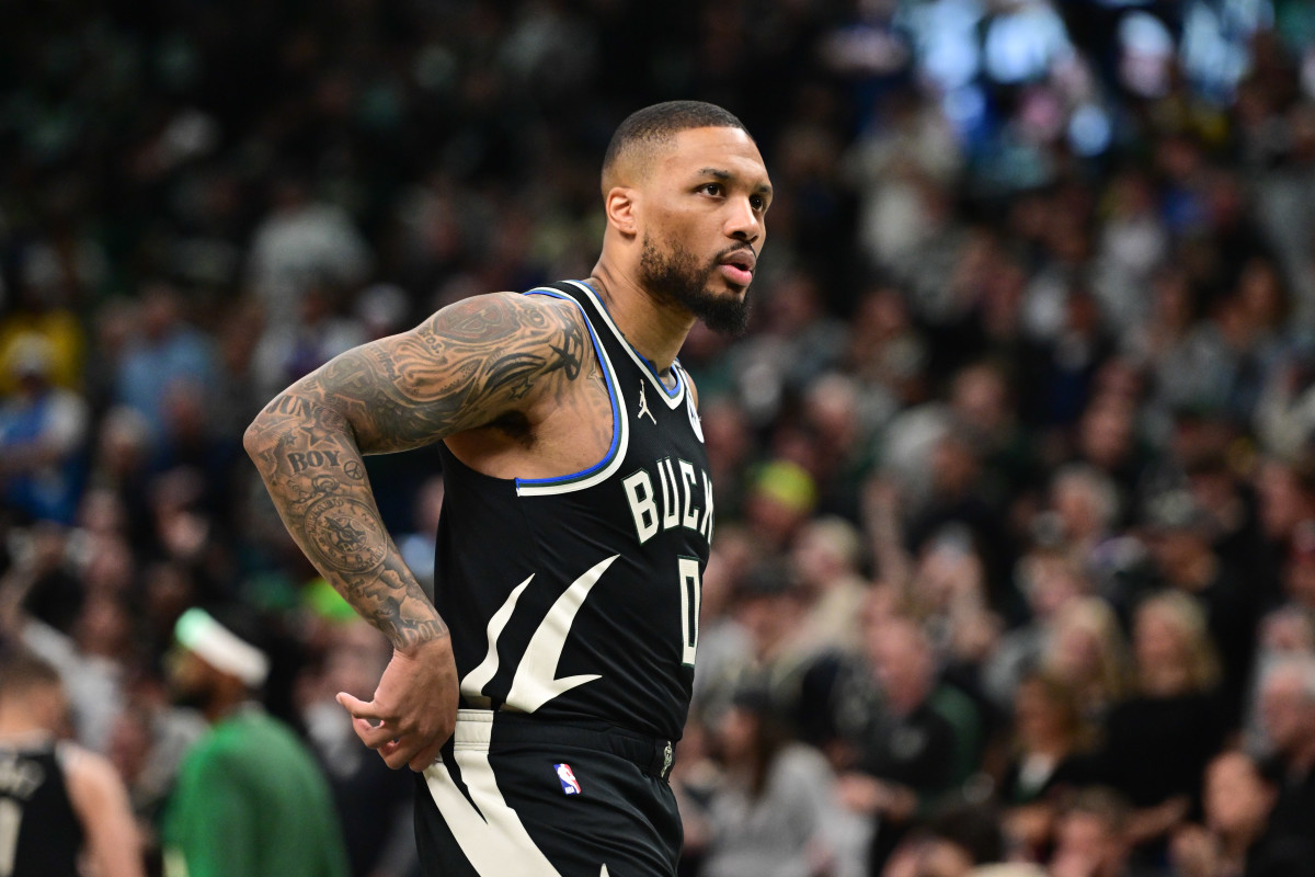 NBA Analyst Suggests a Rebuild for the Bucks Amid Lillard’s Injury