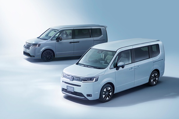 【最新モデルNEWS】ホンダ・ステップWGNがさらに魅力アップ！ 上質な「AIR EX」と精悍な「SPADA PREMIUM LINE ...