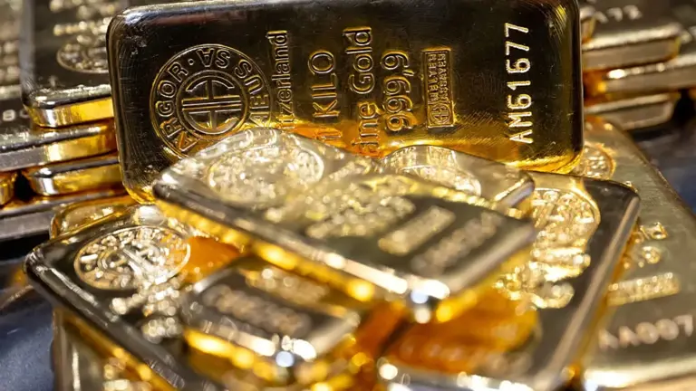 CZ and Tether’s Ardoino on the Ties Between Bitcoin and Gold