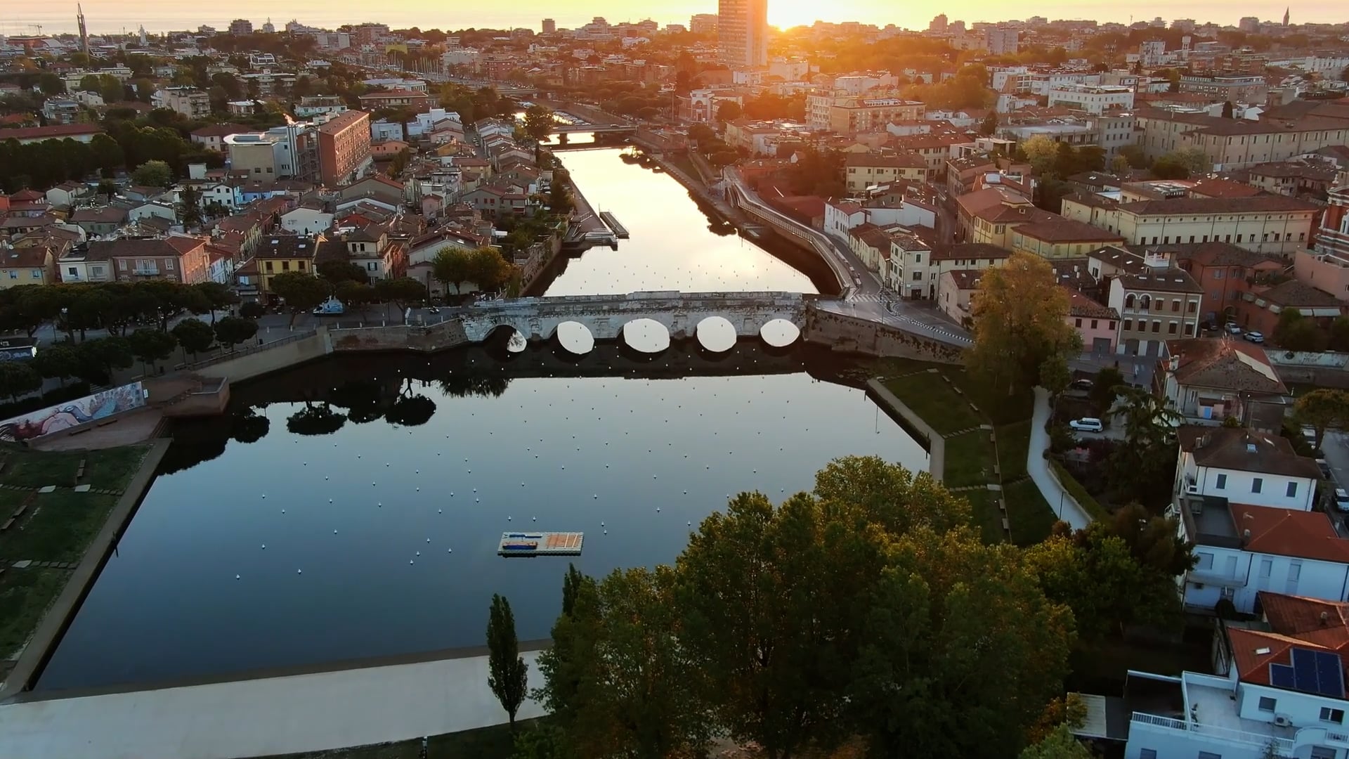 Drooni löysi Riminin: Italian muinaisen Adrianmeren sataman