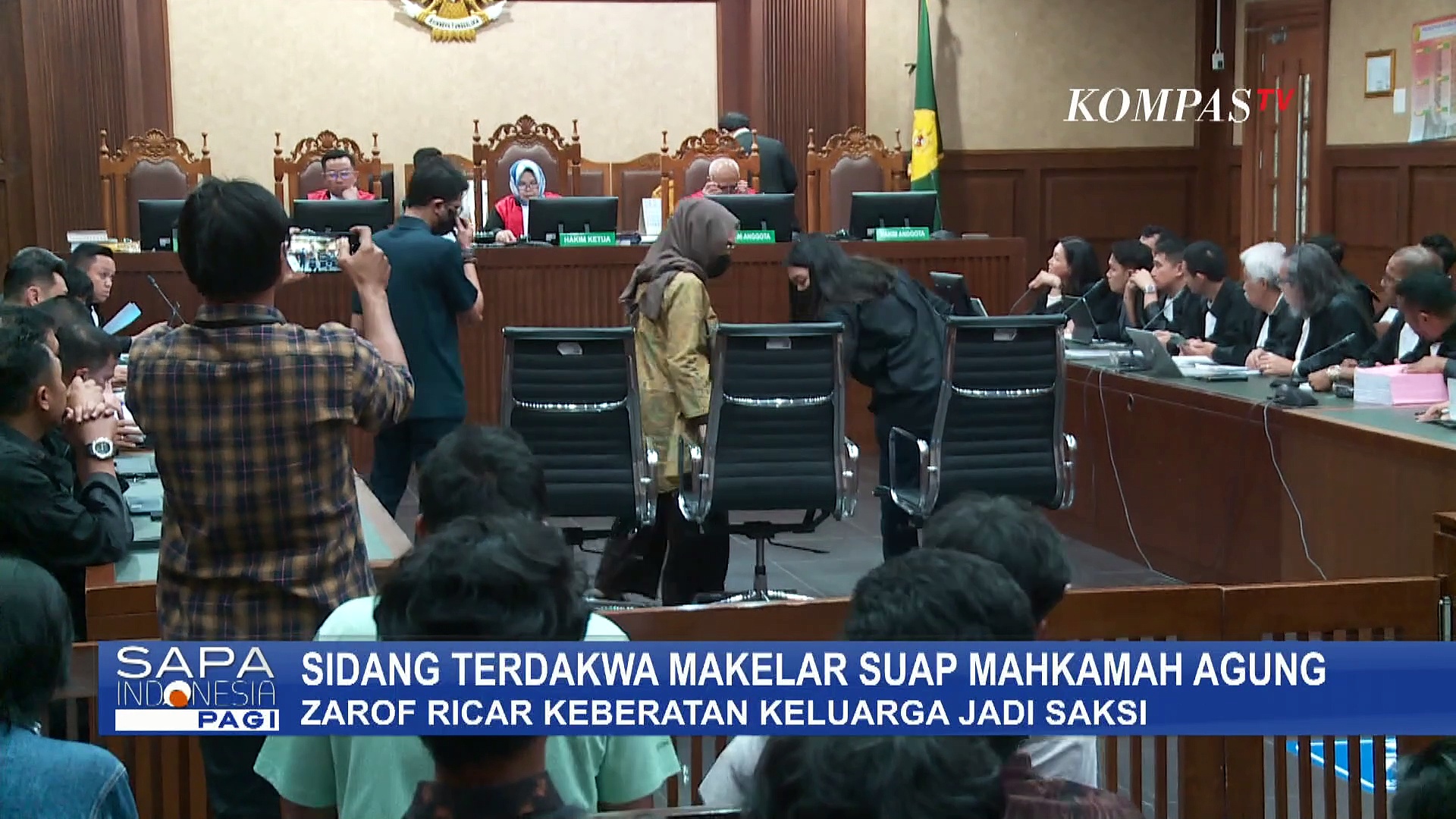 Sidang Makelar Kasus MA: Zarof Ricar Tolak Keluarga Dihadirkan Sebagai ...