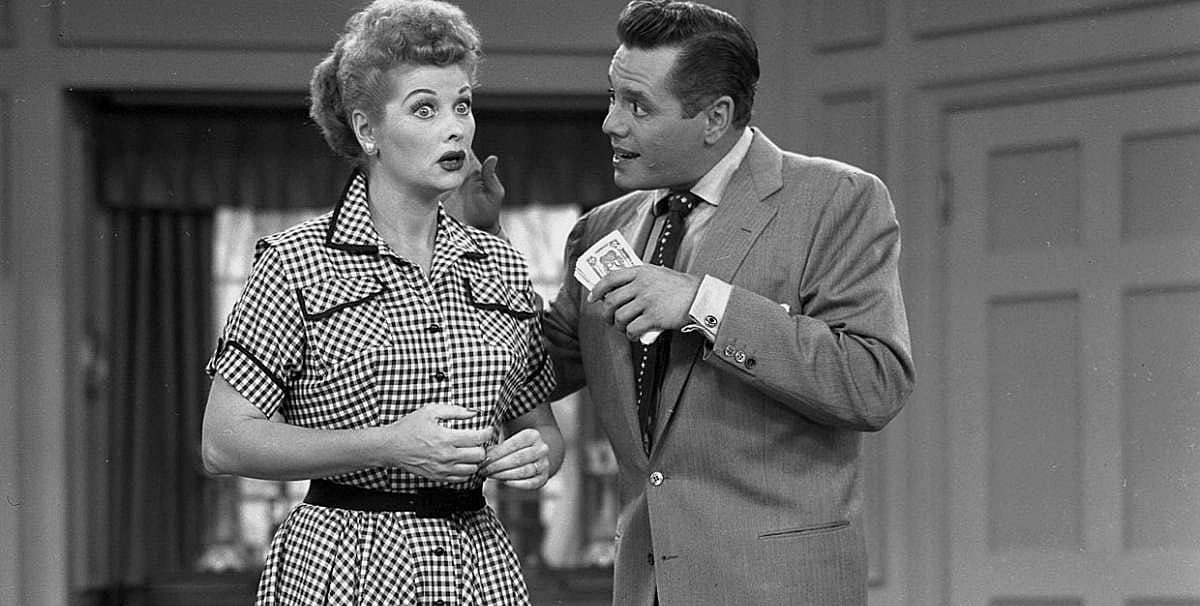 10 Sitcoms So Iconic, They Changed TV Forever