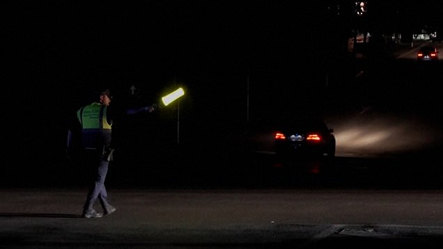 Spanish police act as traffic lights on night of power outage blackout ...