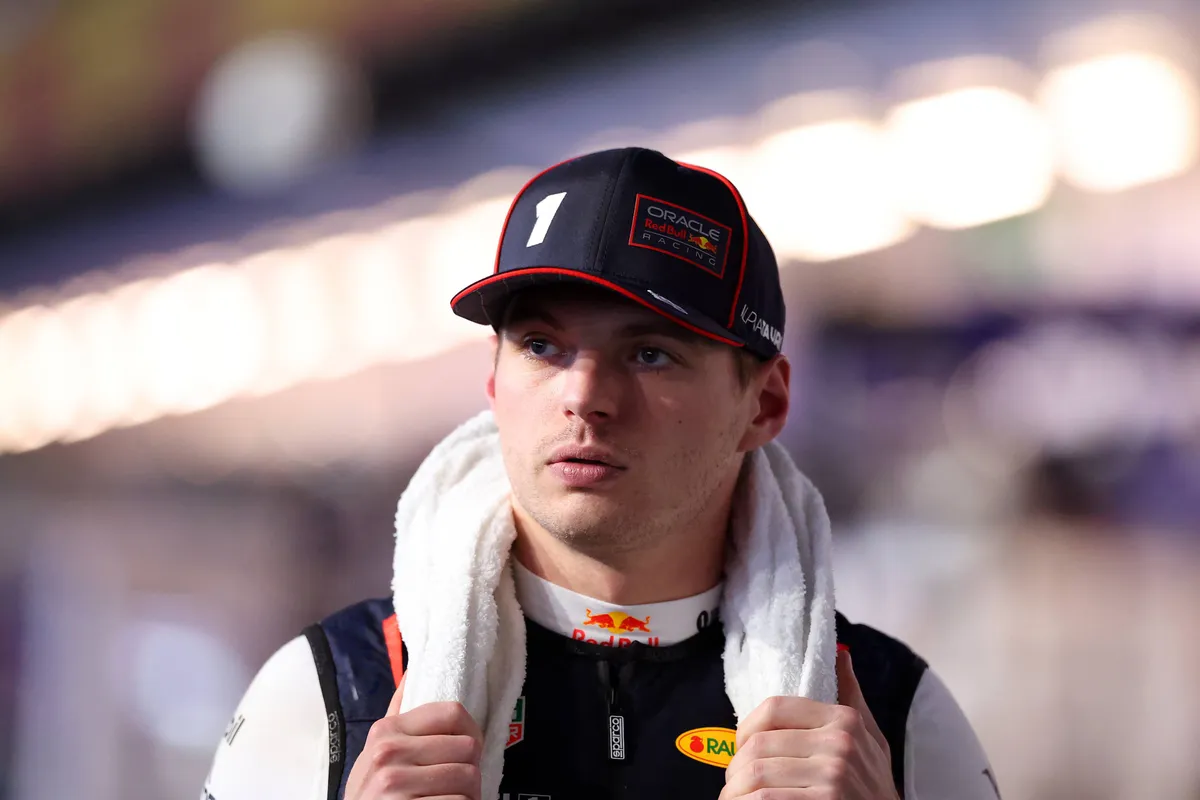 Palmer gelooft niet in samenwerking Verstappen en Russell: 'Met die ...