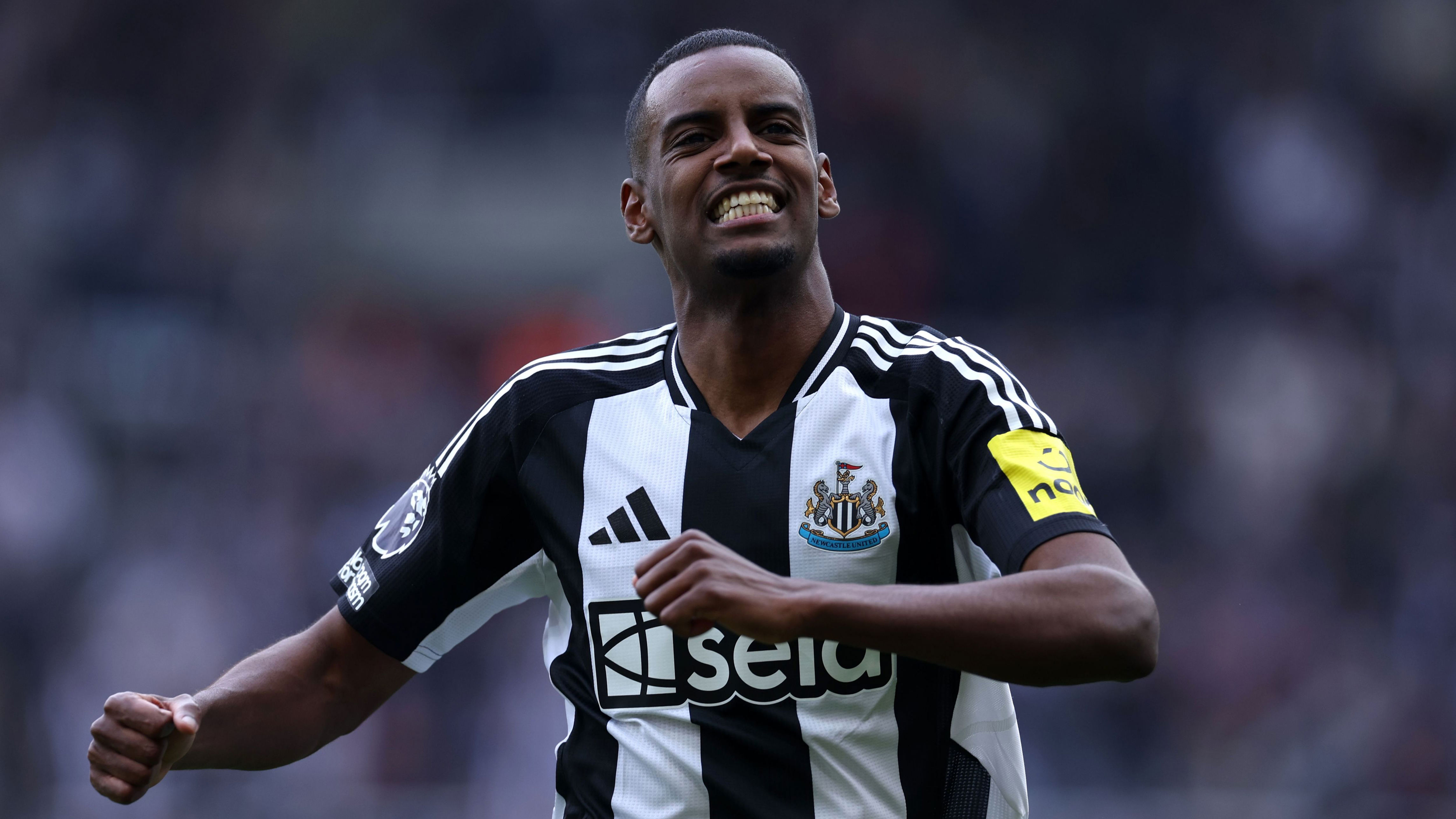 'They'll win the league by 10 points!' - Paul Merson begs Arsenal to ...