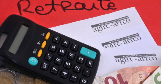 Retraite : voici à combien s'élève la pension mensuelle d’une femme qui ...