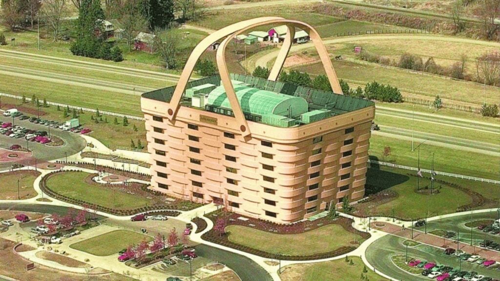 21 of the Most Intriguing Buildings from US History