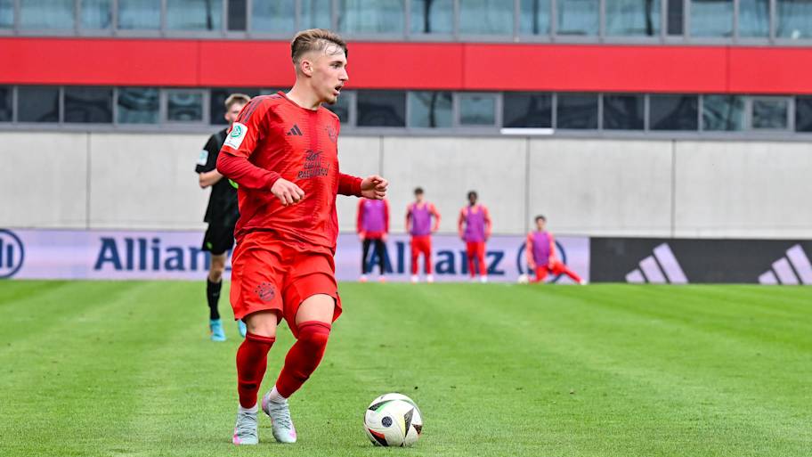 Bayern Munich Youngster Lennart Karl Names Arsenal Star As His Role Model