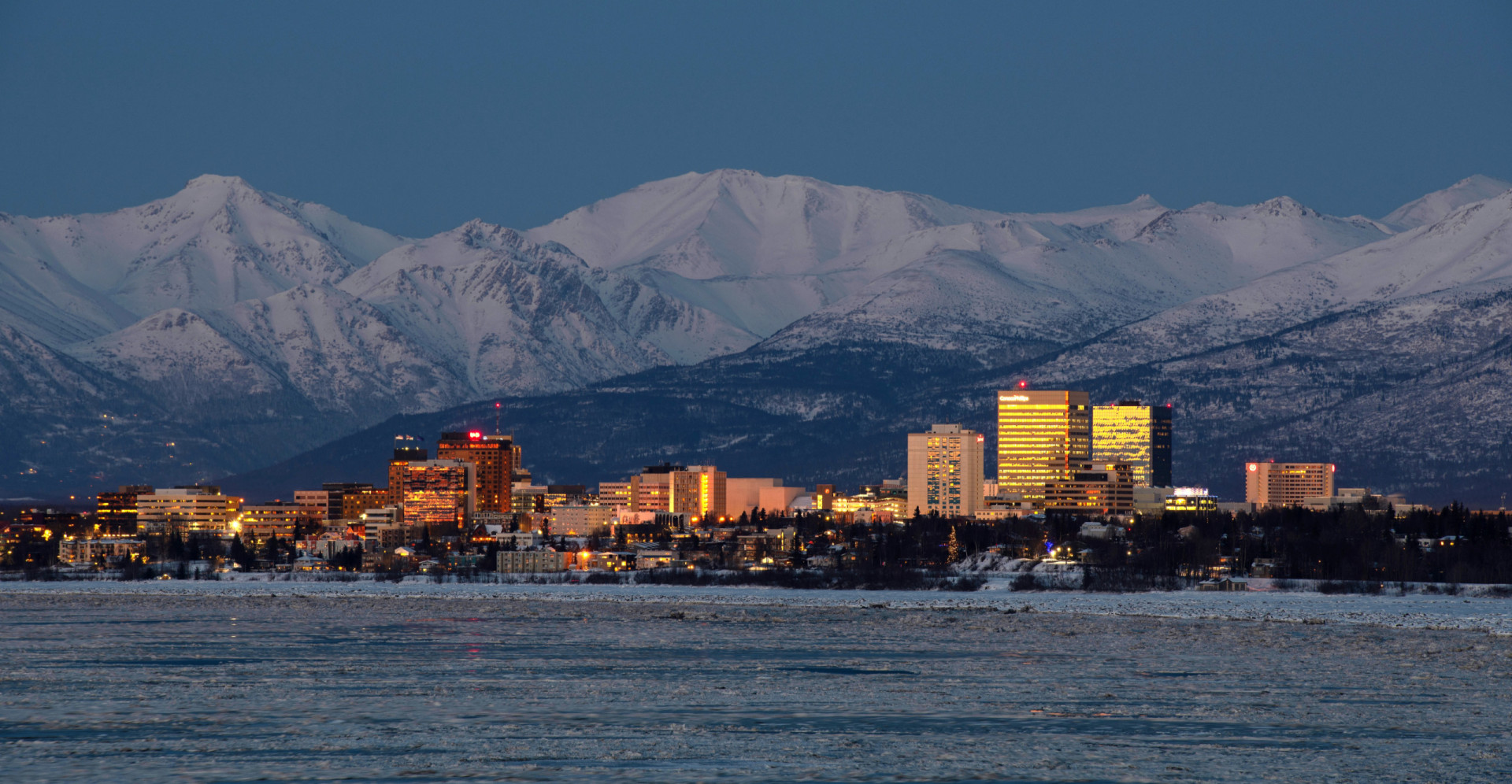 4.7-magnitude earthquake hits Alaska overnight