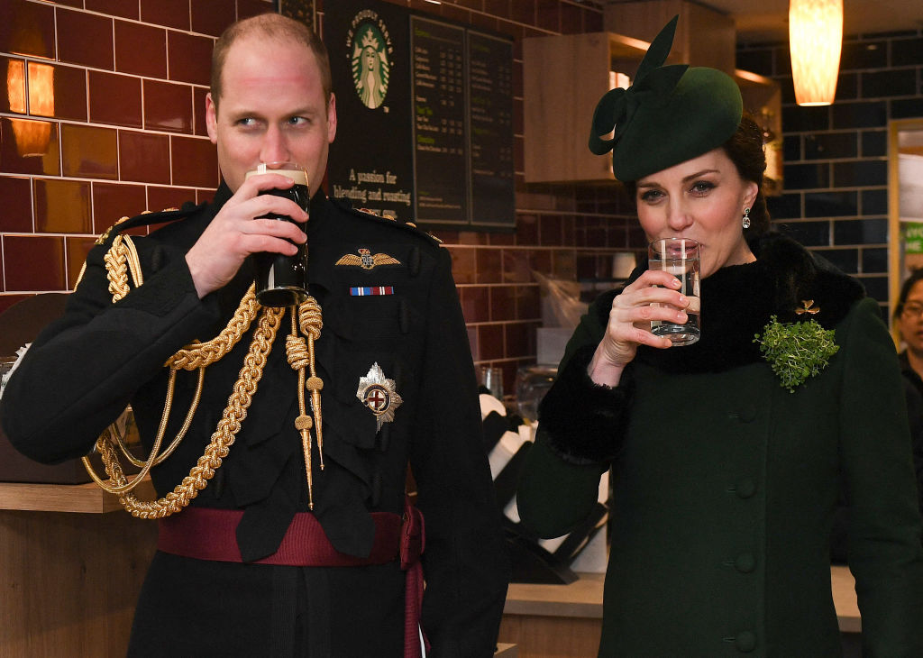 14 sweet photos of the Prince and Princess of Wales on their wedding ...