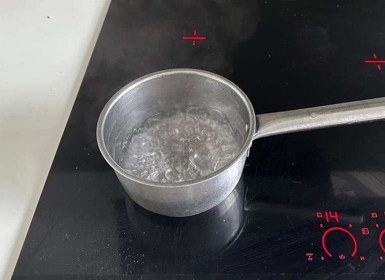 Como fazer coulis de frutas vermelhas fácil e perfeito