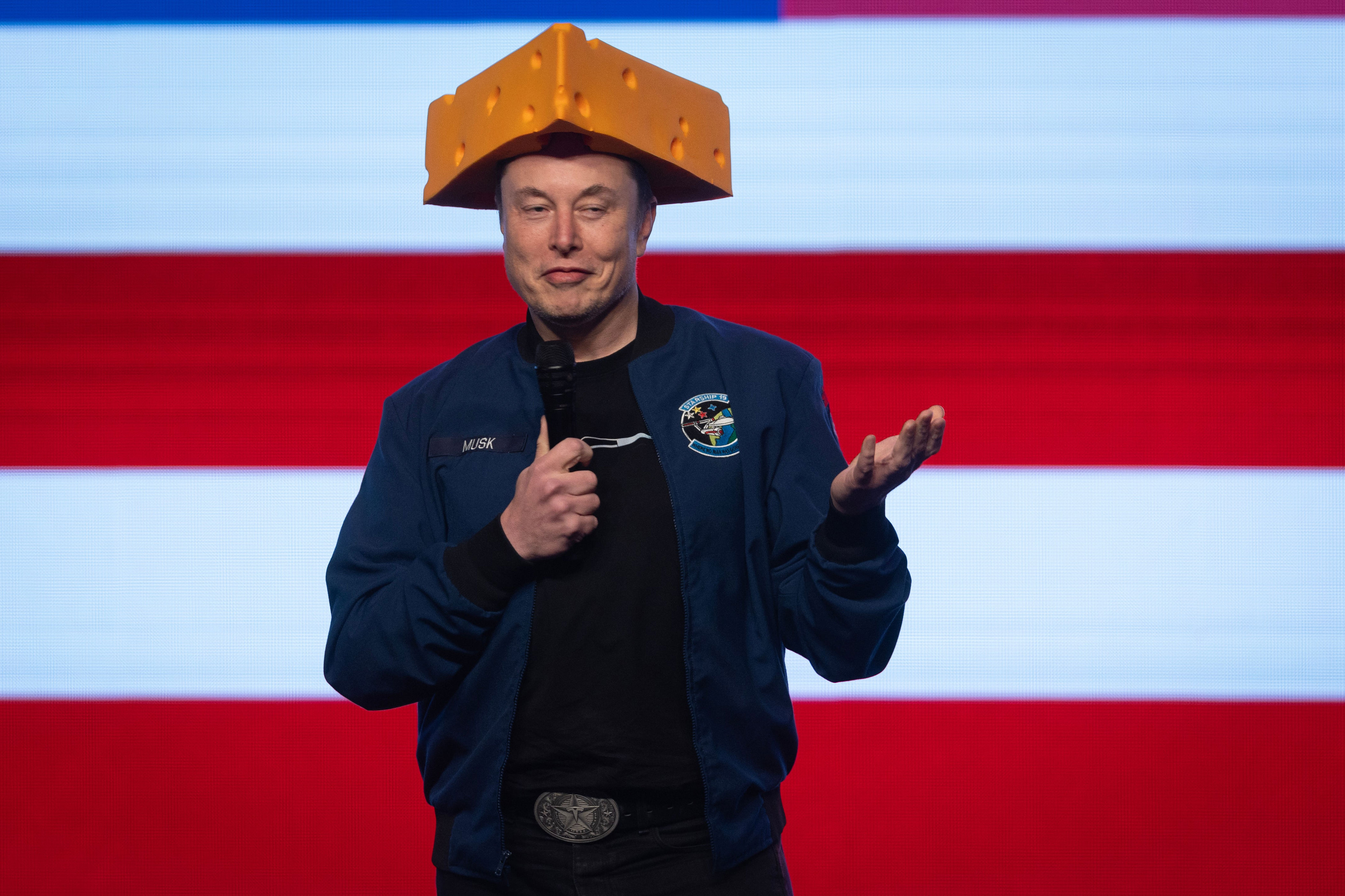 Elon Musk is already giving up on plans to start his own party - and ...