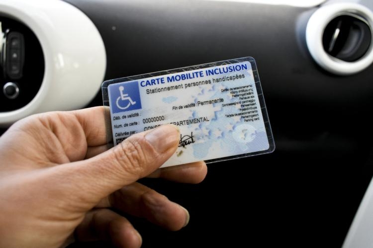 Handicap. Tout savoir sur la « Carte Mobilité Inclusion » pour le ...
