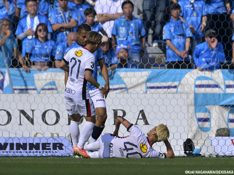 鹿島が3連勝で暫定首位浮上! チャヴリッチが1G1A、鈴木優磨は“プラティニ”ポーズ、横浜FCは3失点完敗