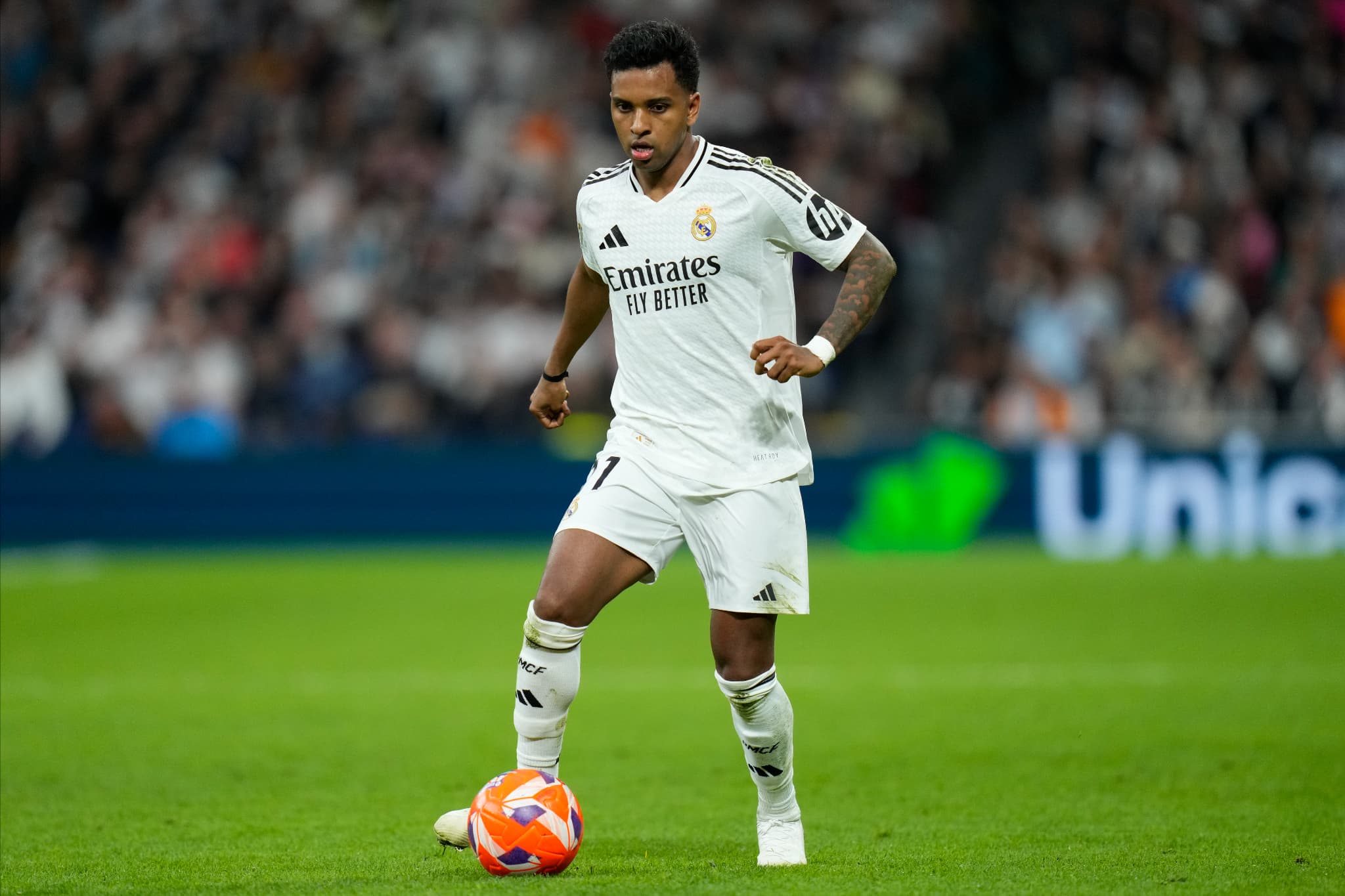 Mercato: plusieurs cadors de Premier League s'arrachent Rodrygo